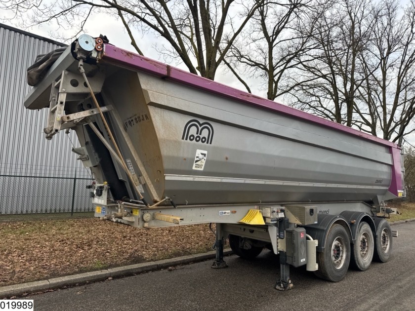 Menci kipper | JB Trading camions d’occasion
